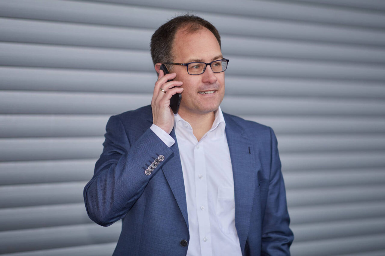 Kontakt | Jens Güllering